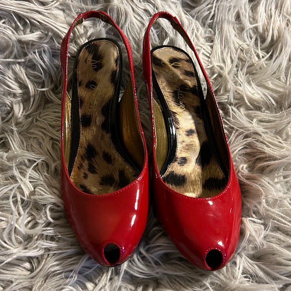 Sam Edelman | Shoes | Peep Toes Are Back Sam Edelman Fire Engine Red ...